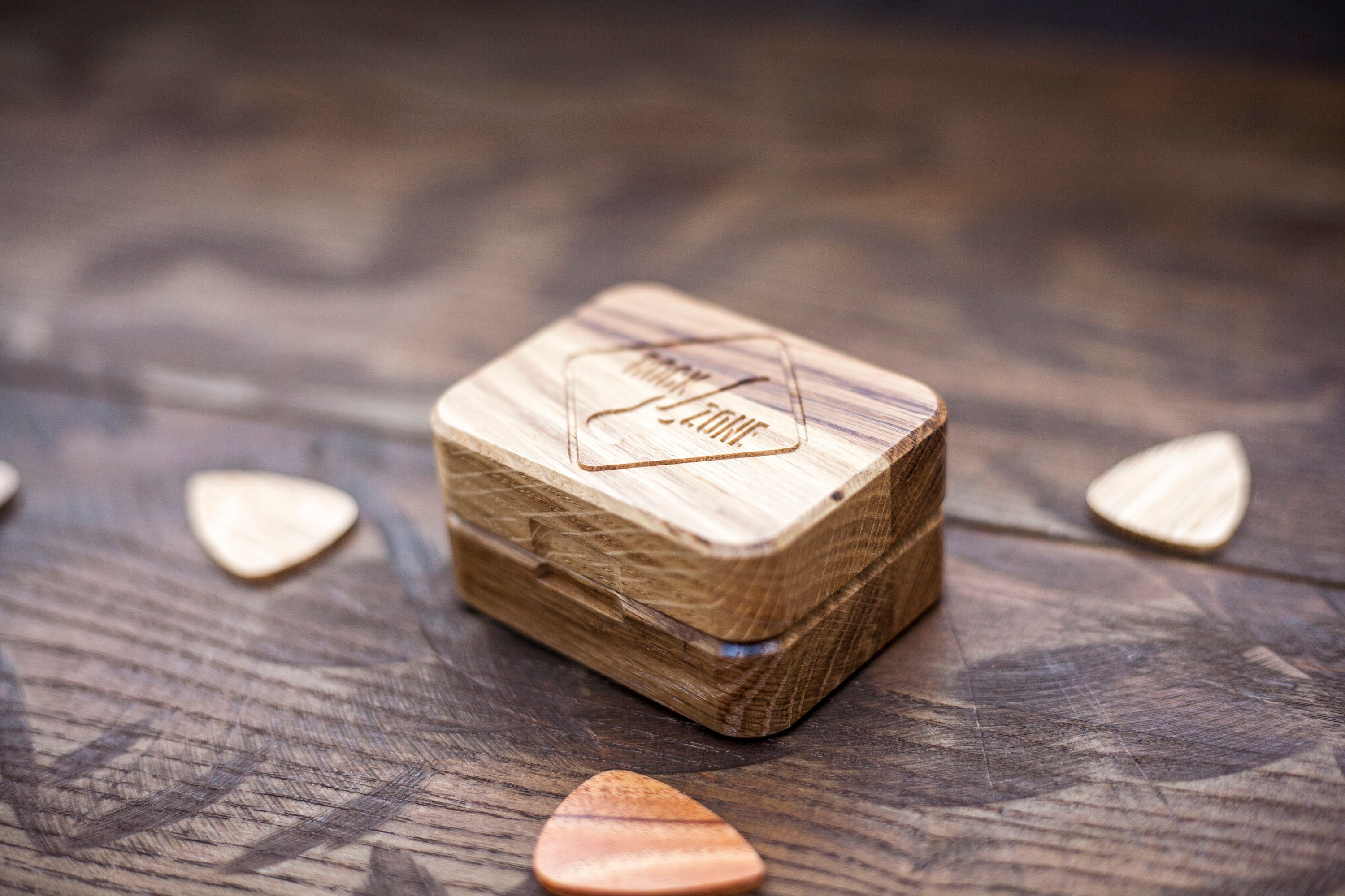 Guitar Pick Box-Custom-Personalized-Wood-Plectrum-Pick | Etsy