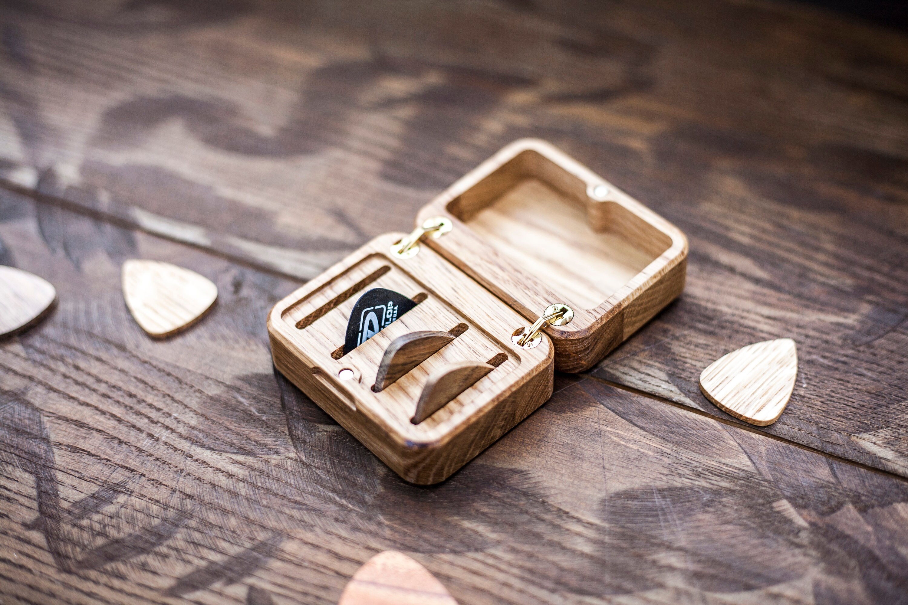 Guitar Pick Box-Custom-Personalized-Wood-Plectrum-Pick | Etsy