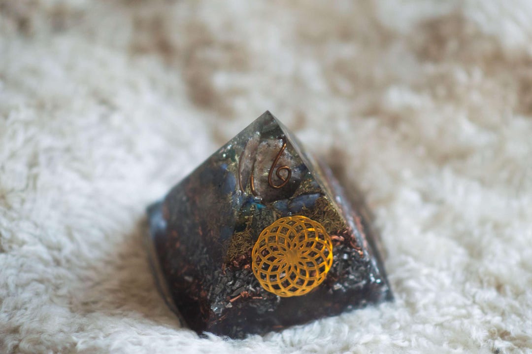 Moldavite Orgone Pyramid - Etsy