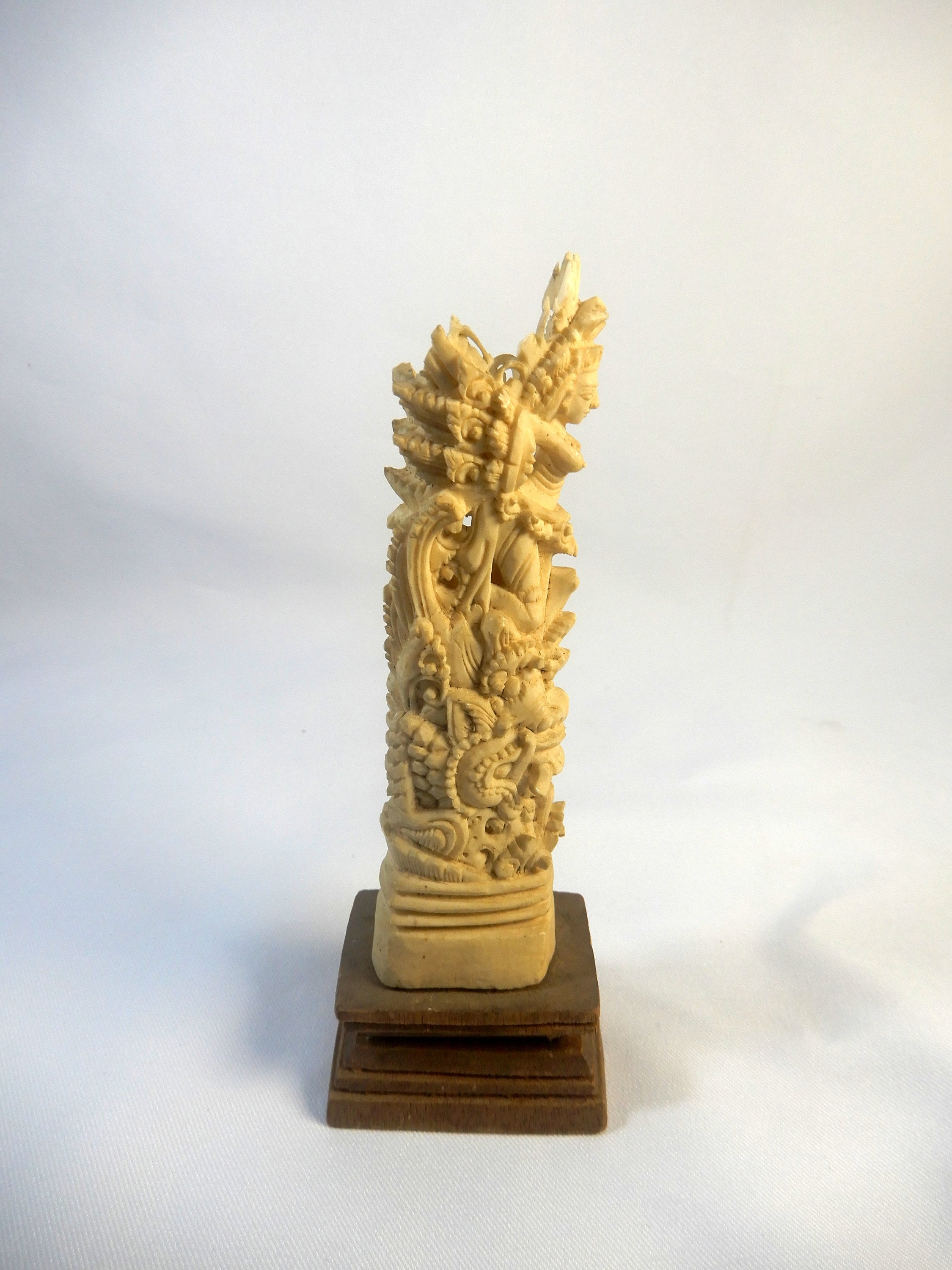 Vintage Indonesia Bali Hand Carved Cow Bone Totem Baliness Court ...