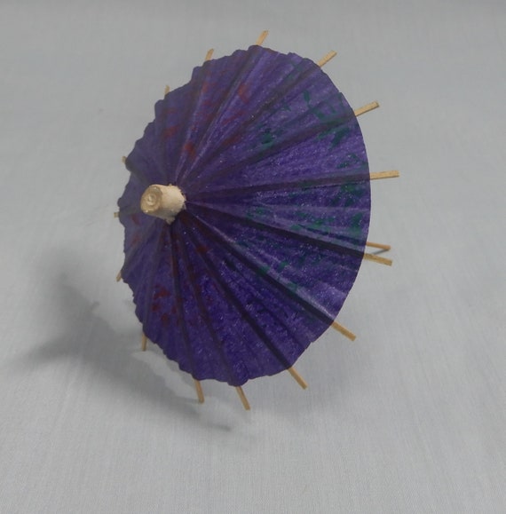Dollhouse umbrella store