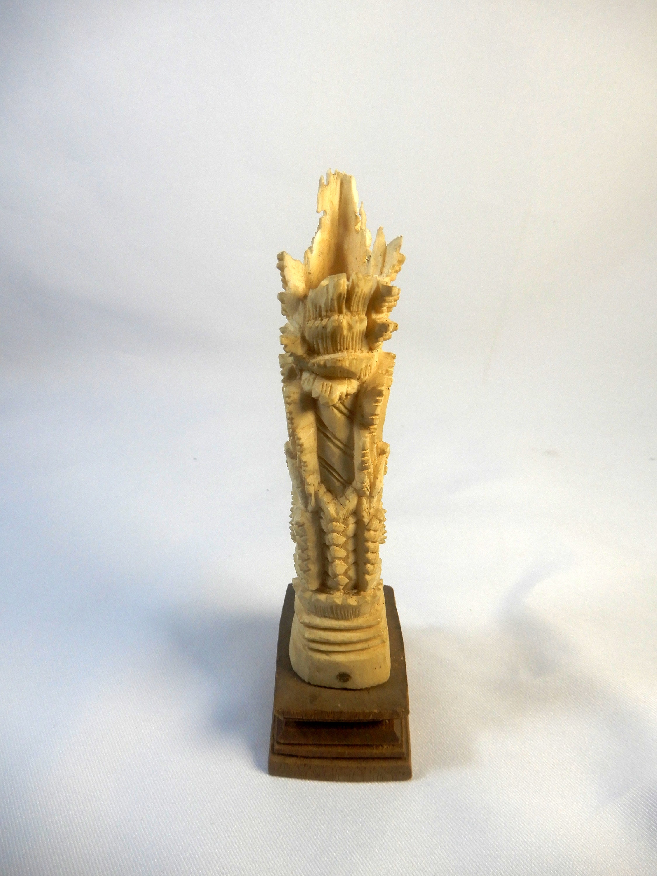 Vintage Indonesia Bali Hand Carved Cow Bone Totem Baliness Court ...