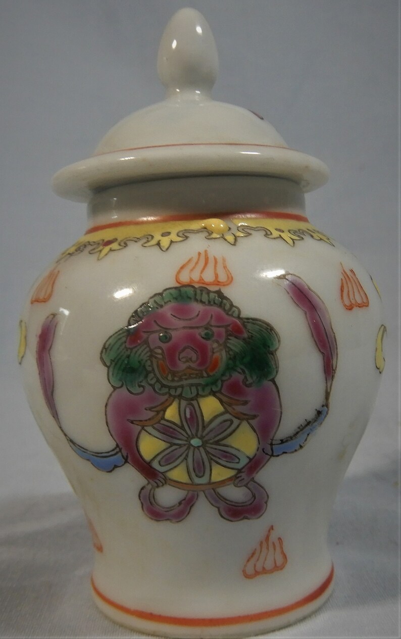 Vintage Porcelain Ginger Jar Stand Foo Dog Motif Seldom Seen - Etsy