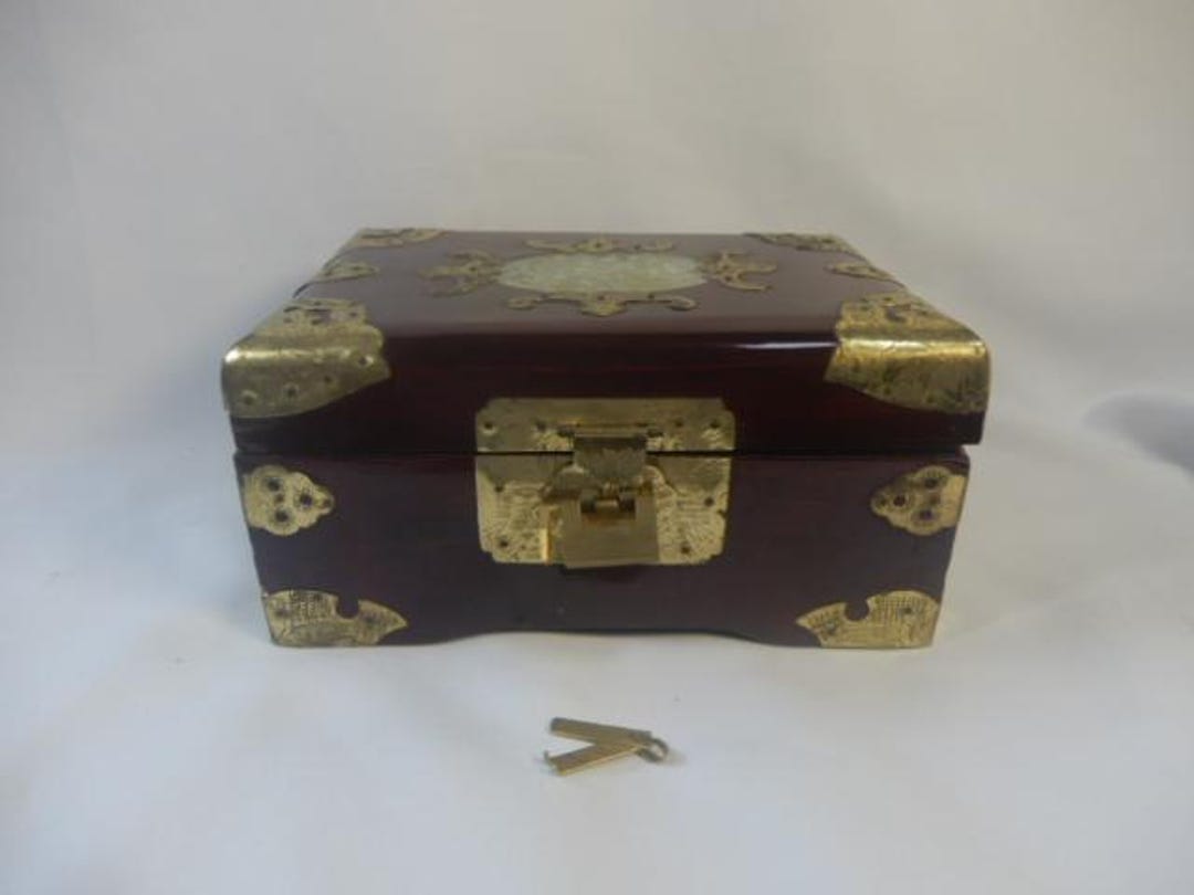 Vintage Chinese Hard Wood Jewelry Box Craved Jade Brass Inlay Lock Key ...