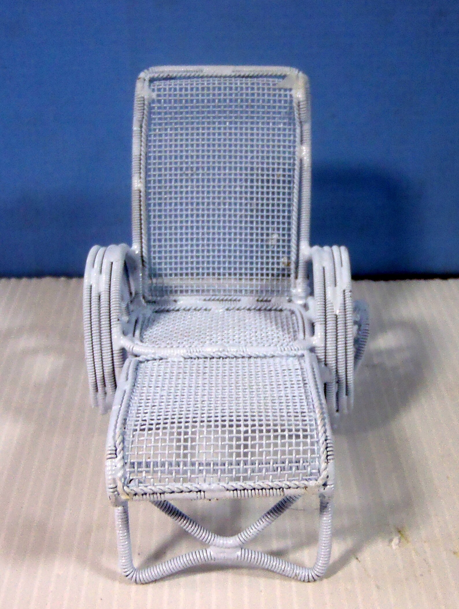 Vintage Dollhouse Miniature White Wire Wicker Chair Set Circa | Etsy