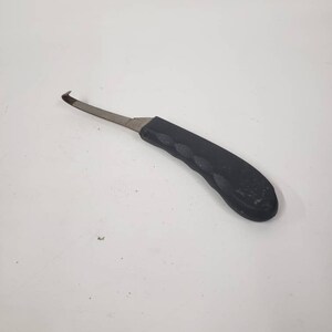 Farriers Hoof Knife Right Handed Hoof Cleaning Tool - Etsy