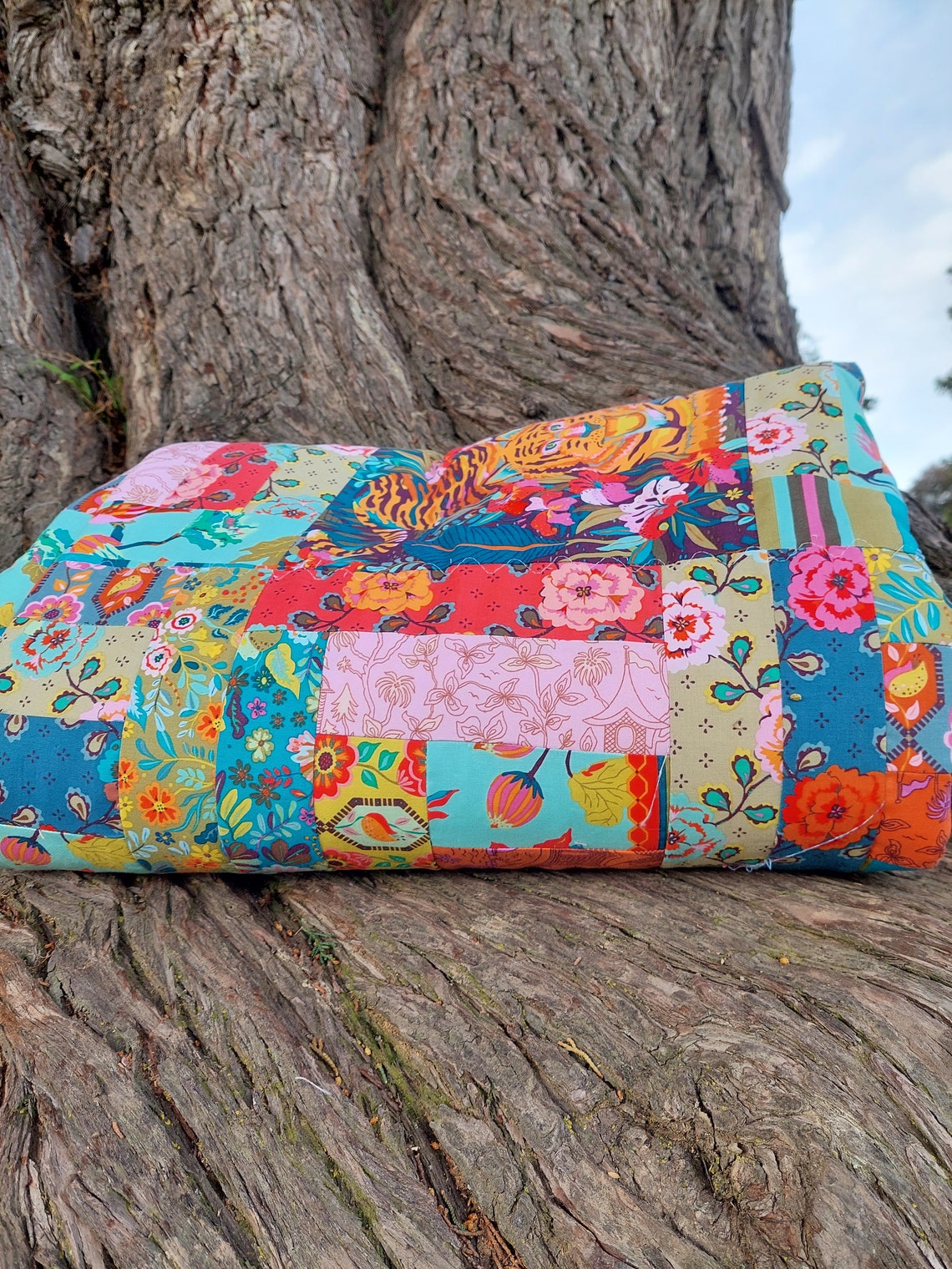 PDF Kindred Scrap-log Cabin Throw Quilt - Etsy