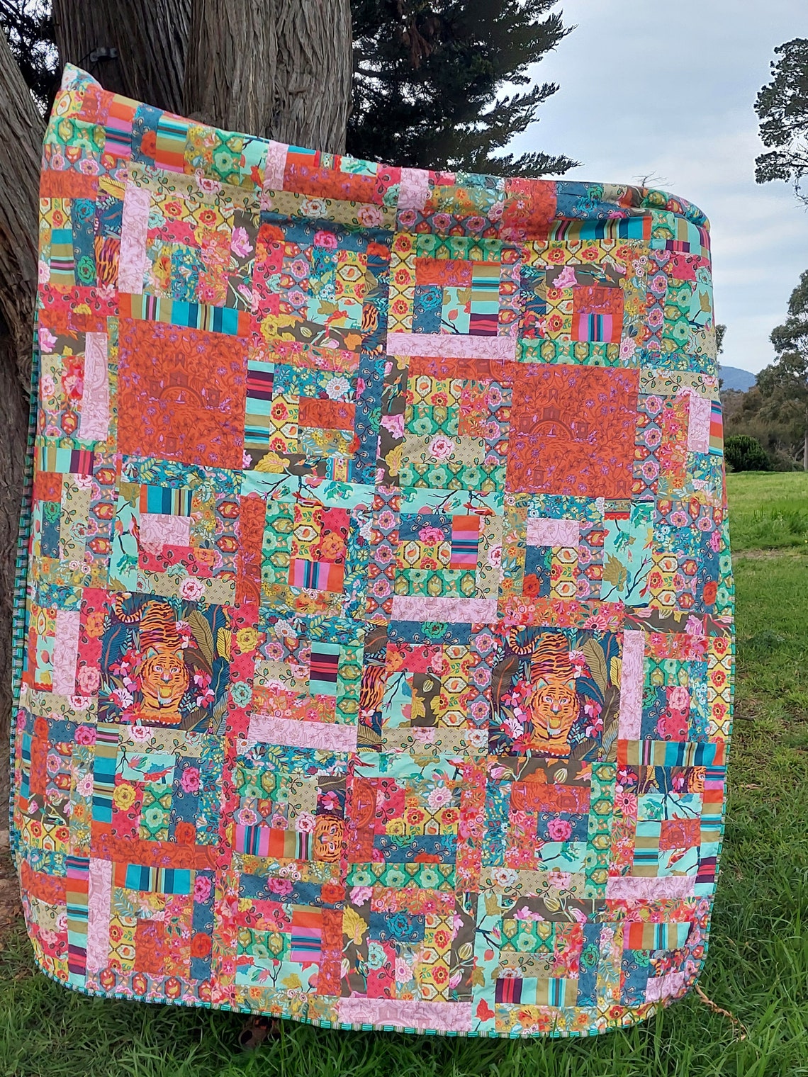 PDF Kindred Scrap-log Cabin Throw Quilt - Etsy
