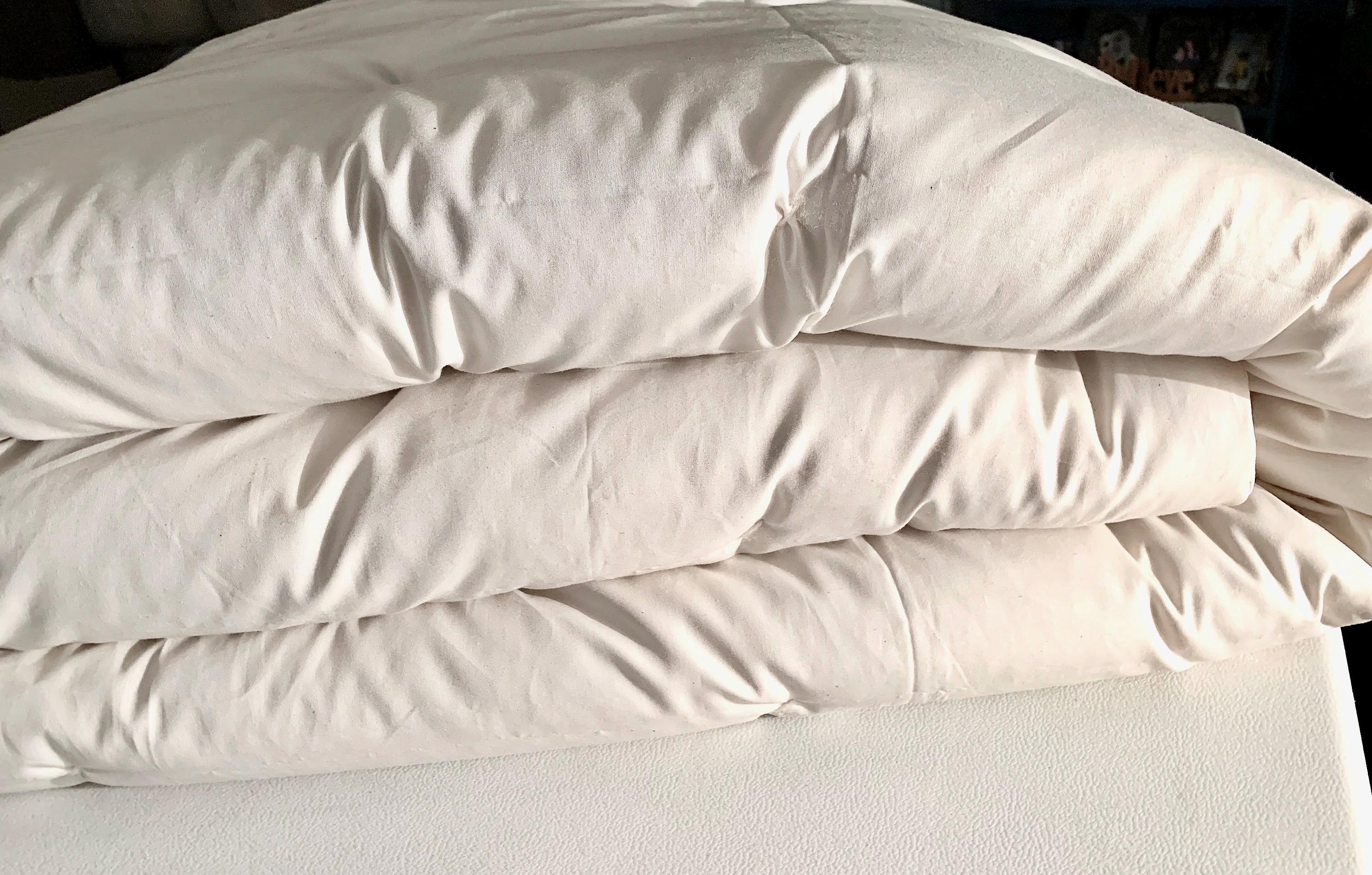 Wool Filled Comforter, Hand Made, in 100% Cotton Case, Tufted, Natural ...