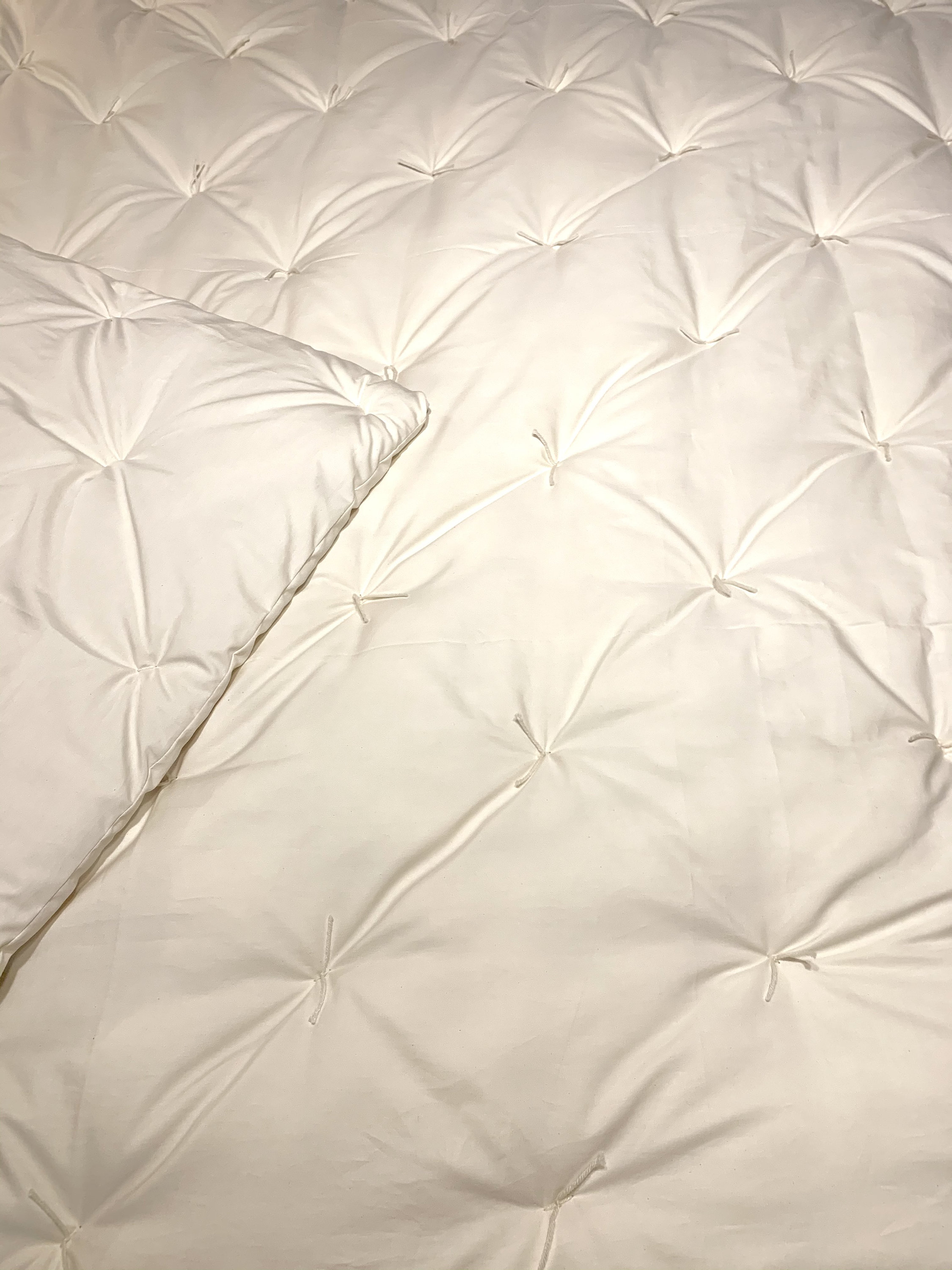 Wool Filled Comforter, Hand Made, in 100% Cotton Case, Tufted, Natural ...