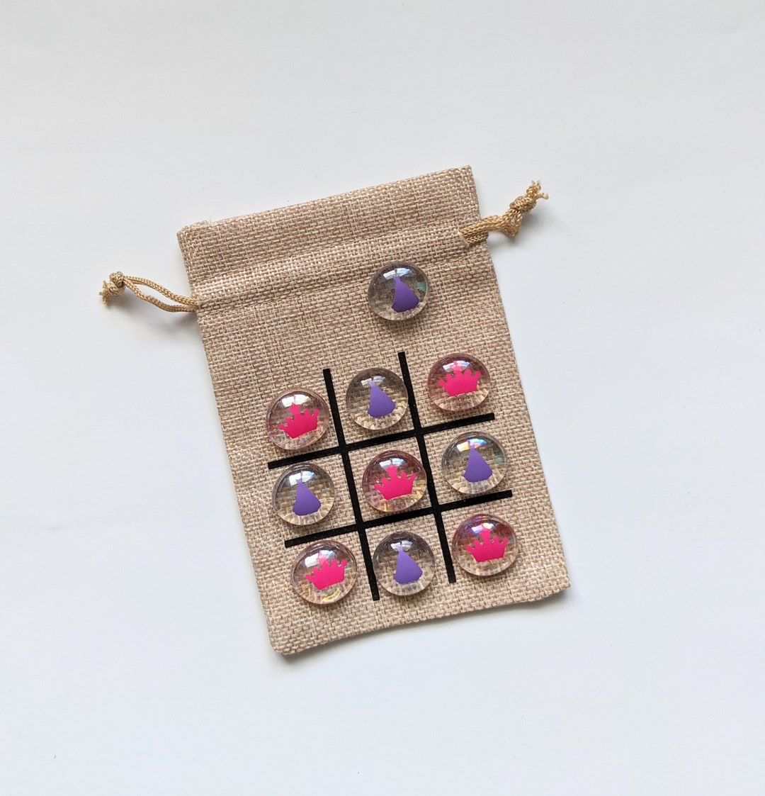 Princess Tic Tac Toe Game: Party Favor With Crown & Dress Pebbles - Etsy
