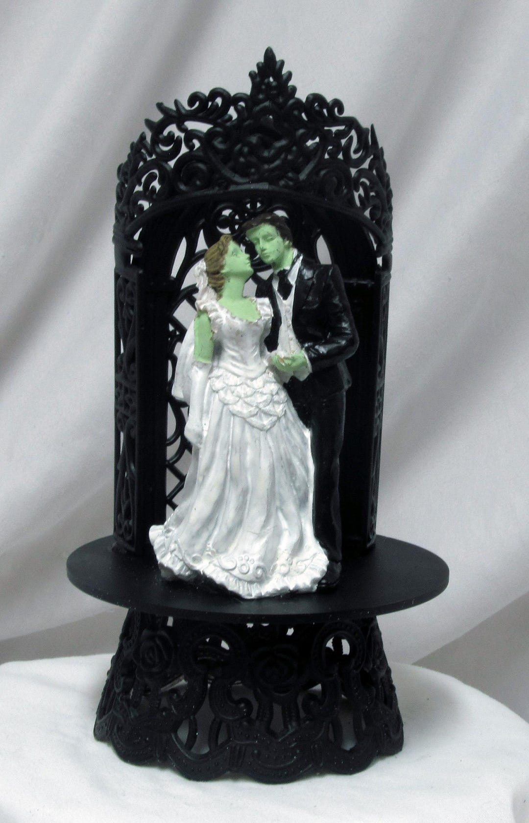 ZOMBIE WEDDING Bride Groom Wedding Cake Topper Gothic #2 Bride Light ...