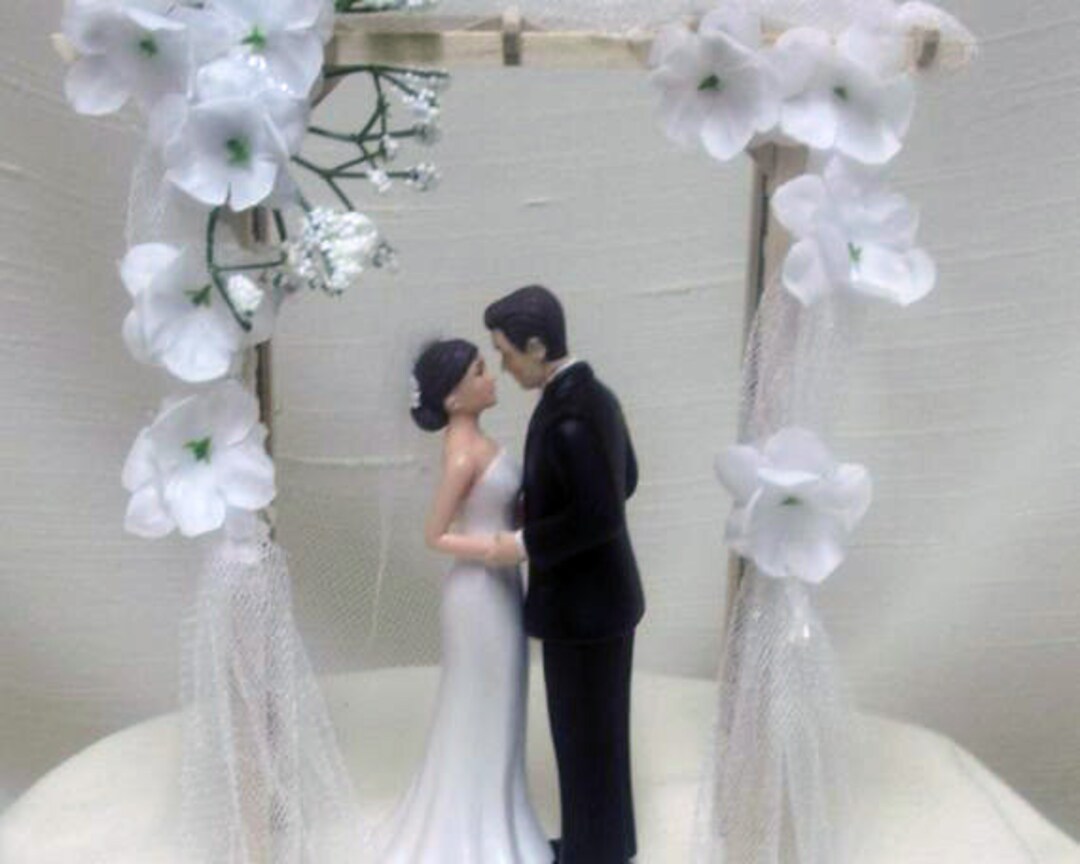 Bride Groom With Pergola Arch Wedding Cake Topper - Etsy