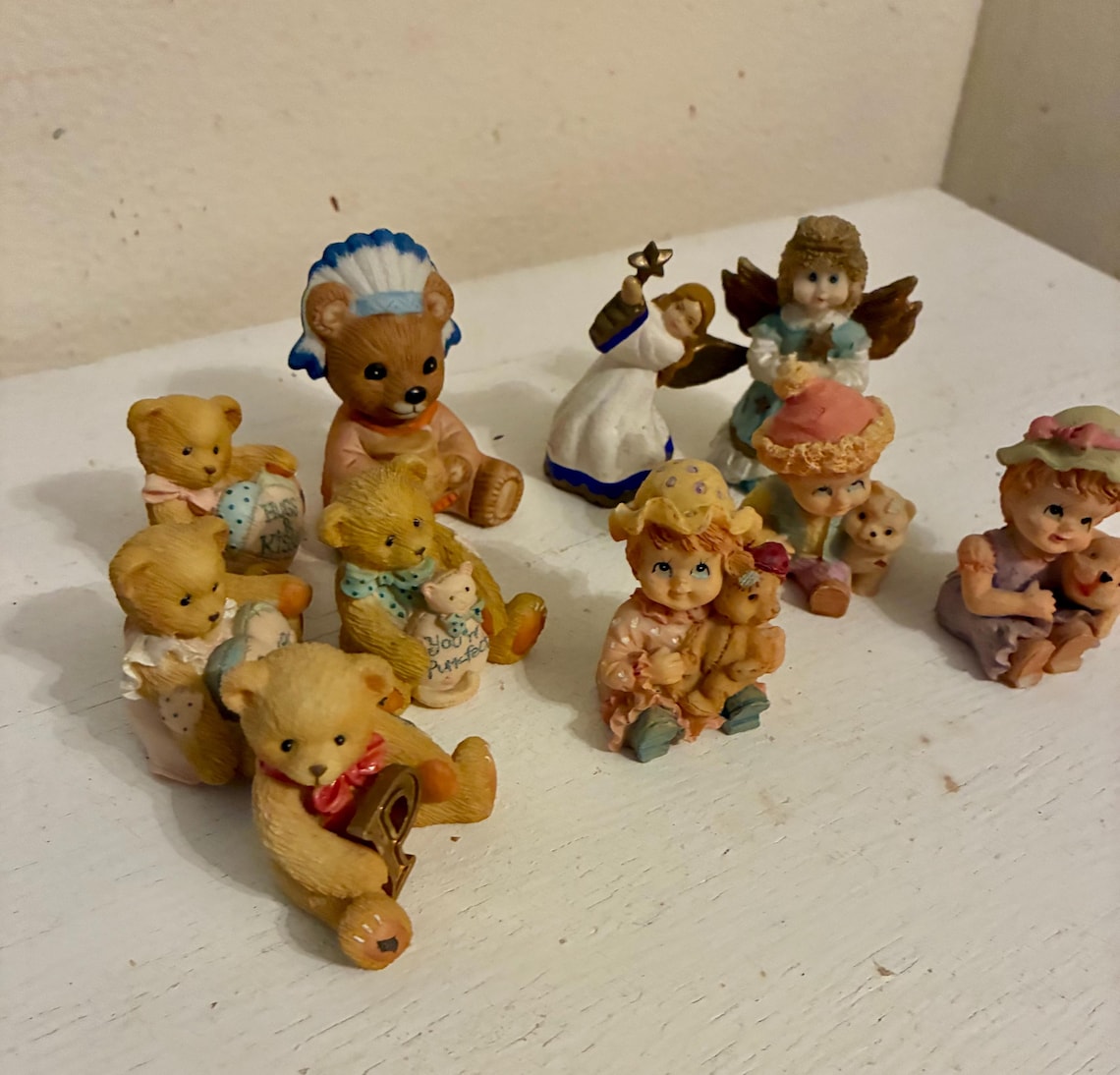 Lot Miniature Figurine Collection: Cherished Teddies, Honco Teddy ...