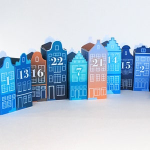Blue Advent Calendar – Christmas in the City, 24 Advent Box for ...