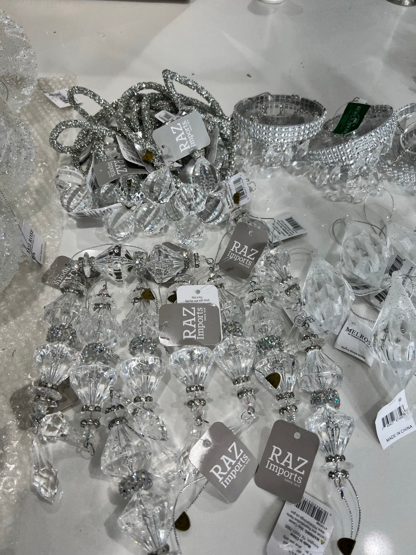 Glitz and Glam Christmas Tree Bundle Kit, Glamourous Sparkle Tree Decor ... Glitz and Glam Christmas Tree Bundle Kit, Glamourous Sparkle Tree Decor ...