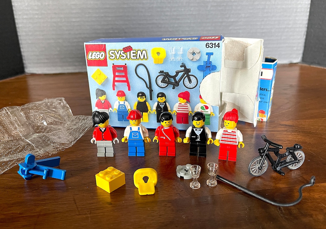 1992 Legos Used Missing Pcs, #6314, "city People", 27 Pcs, Missing Step ...