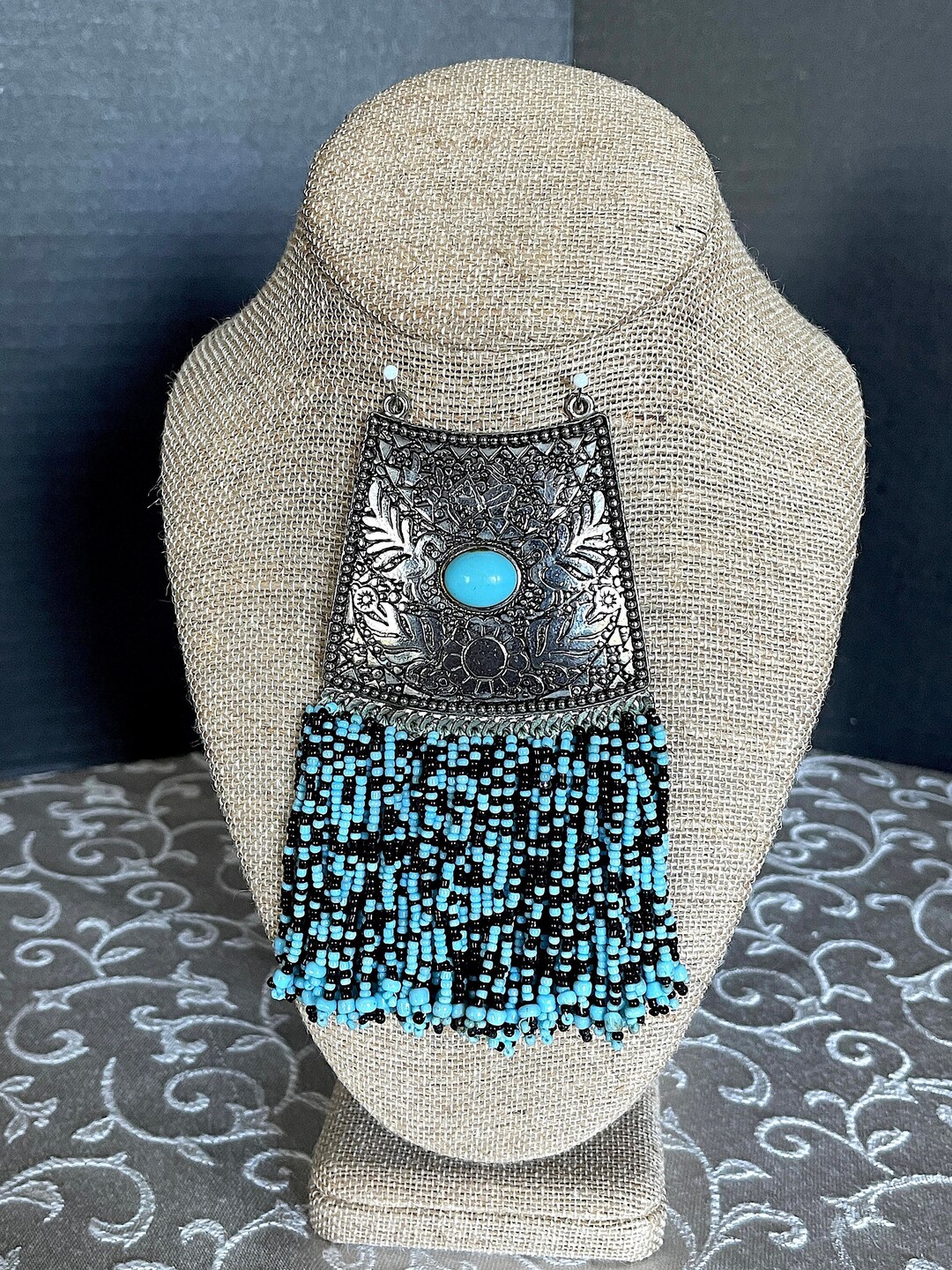 VTG Ornate Plate W Thick Black & Turquoise Glass Bead Fringe Neclklace ...