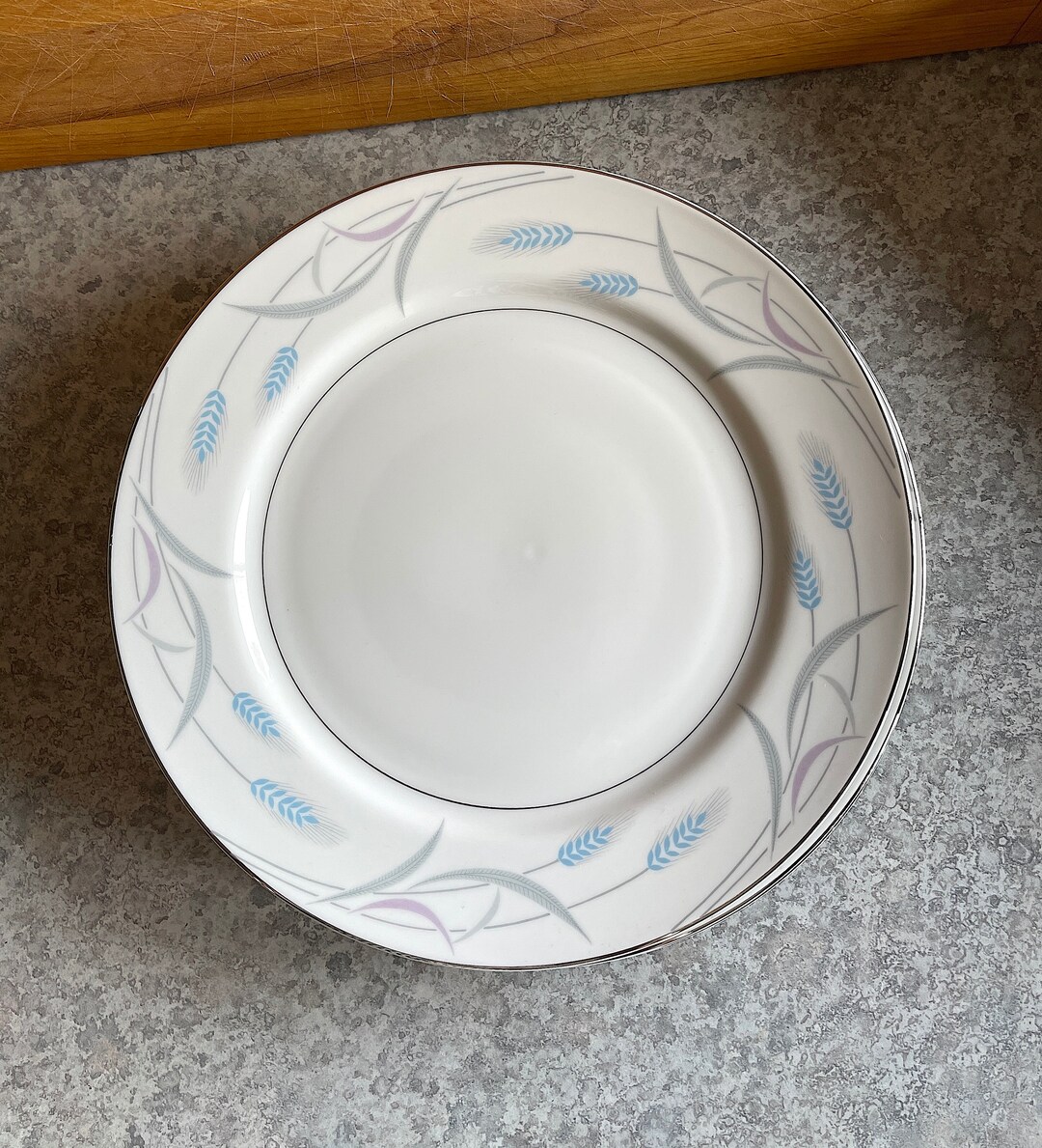 1960's (11) Valmont Dinner Plates Royal Wheat , Great VTG Condition ...