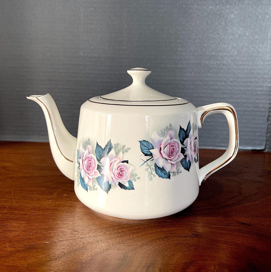 1940's-1950's Carrigaline Pottery Co Ltd, Cork Ireland, Pink Green N ...