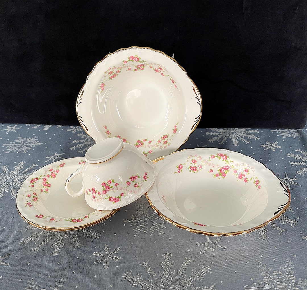 1944-? Pope-gosser China "florence", 2 Lug Cereal Bowls, 2 Dessert ...