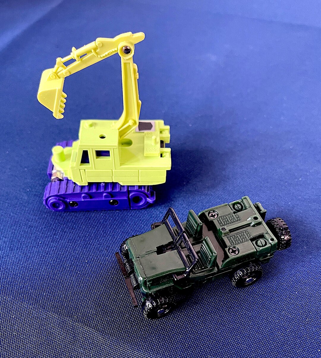 1980's Transformers, Mini, Jeep and G1 Scavenger Neon Green Convert to ...