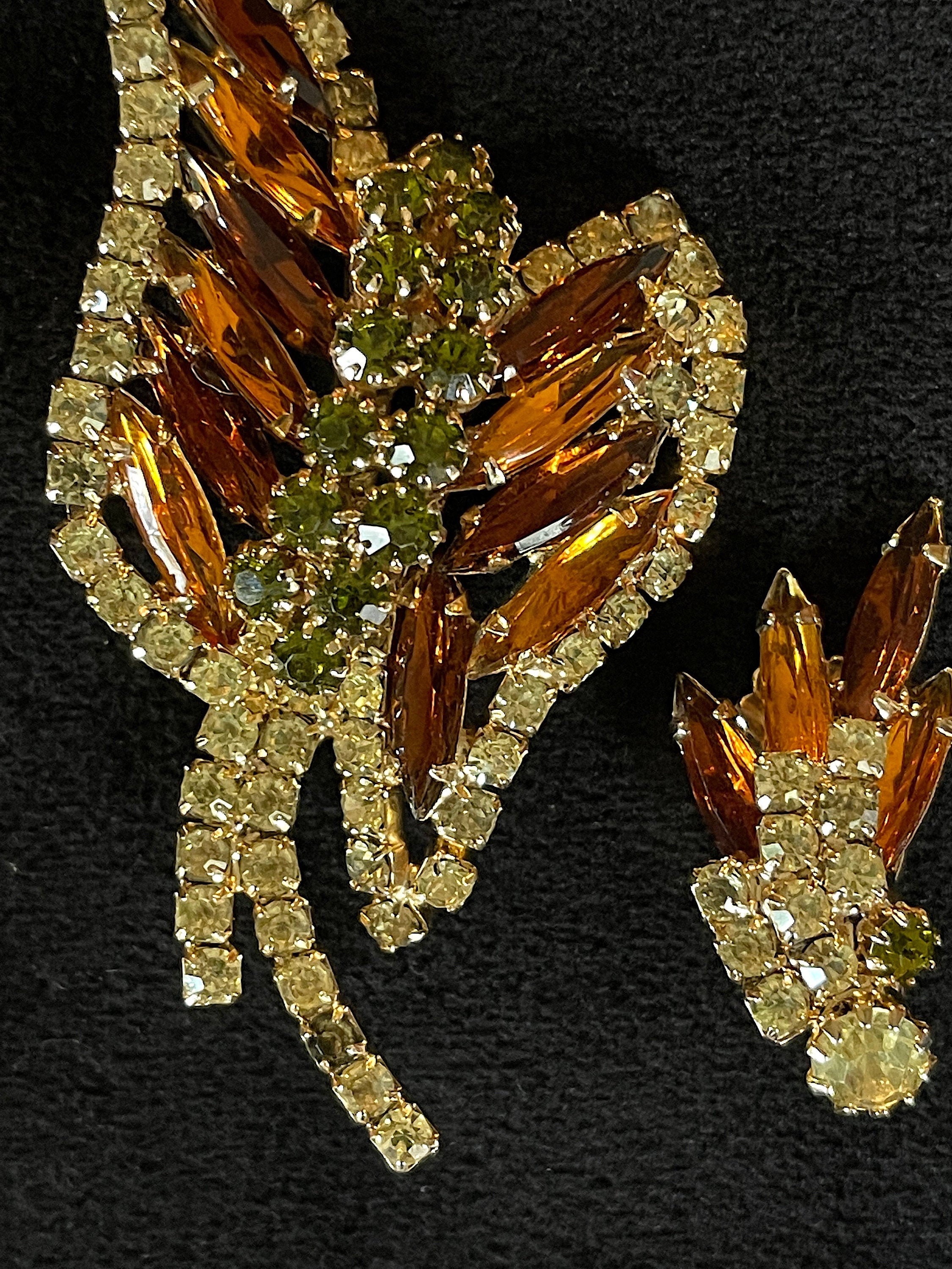 1950's Julianna Demi Parure, Amber, Olive Green, Citrine Rhinestones ...