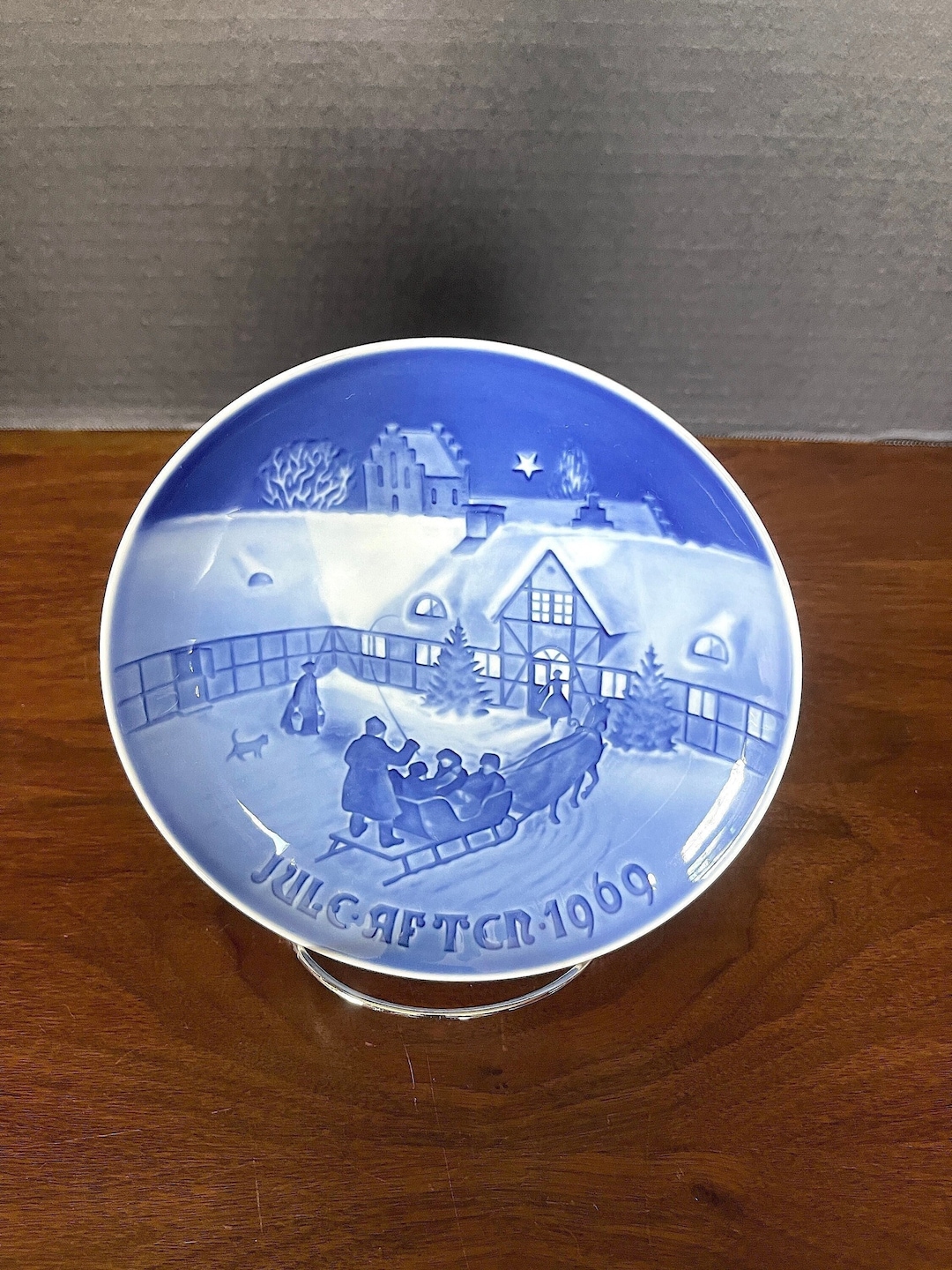 1969 "jule.aften", Arrival of Christmas Guests, Copenhagen Porcelain ...