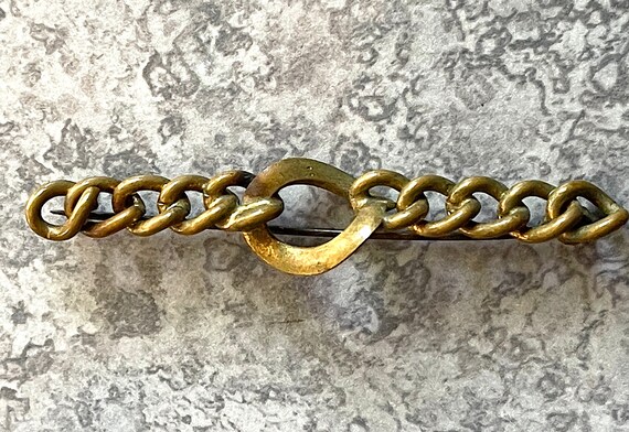 1960's Brutalist Welded Brass chain bar Pin, Excellen… - Gem