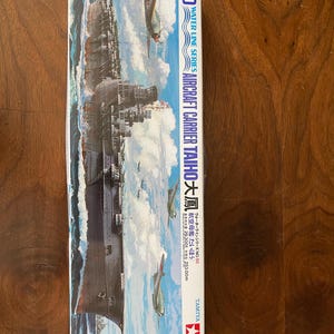 1980's-90's TAMIYA Ship Model "taiho" Aircraft Carrier Water Line Series No50 1/700, Excellent ...