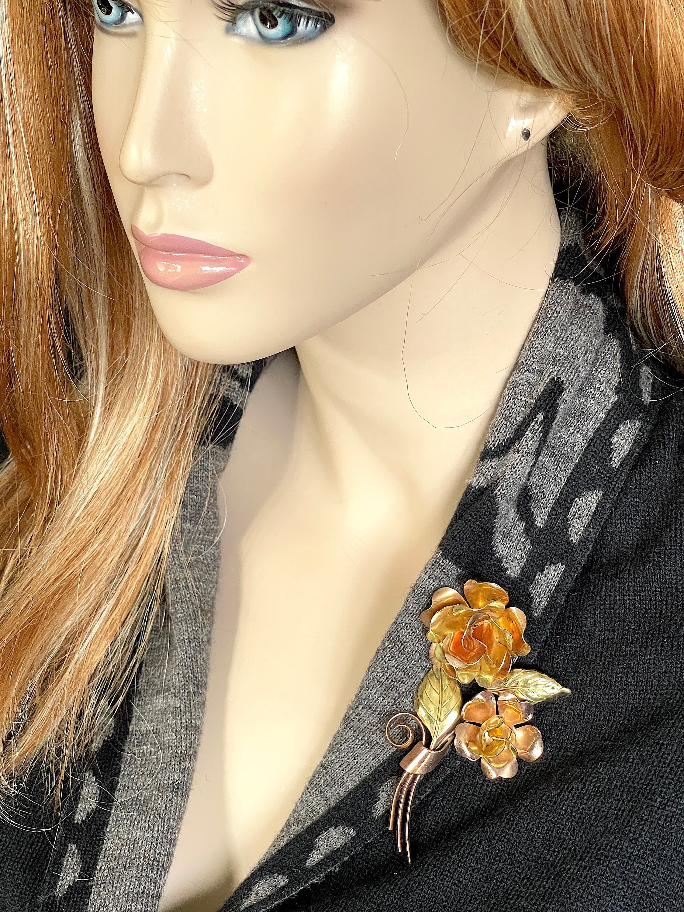 1940's-50's Multi Gold Tone Multi Layered 3D Sculptural Double Rose W ...
