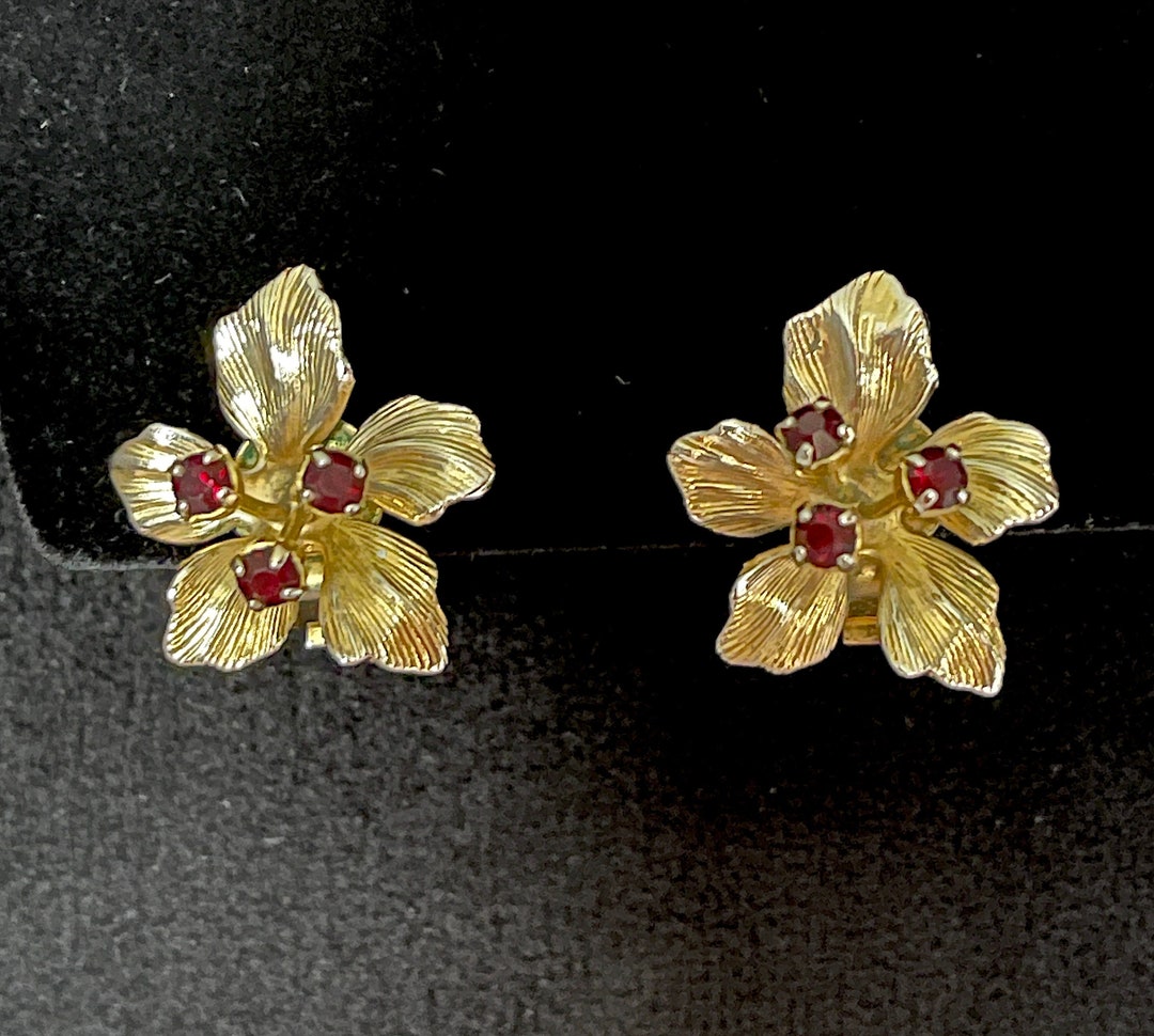 1960's 3D Gold Tone Flowers W Protruding Stamens W Red - Etsy