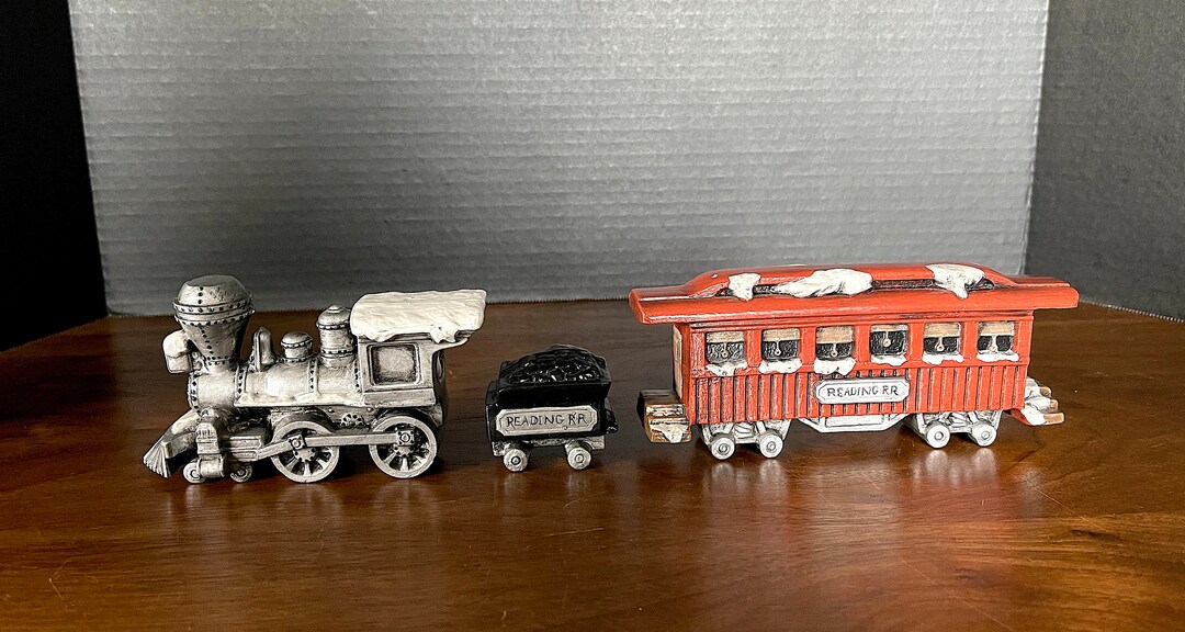 1980's Ceramic 3 Piece Icy Train Set, READING RR, Silver Locomotive ...