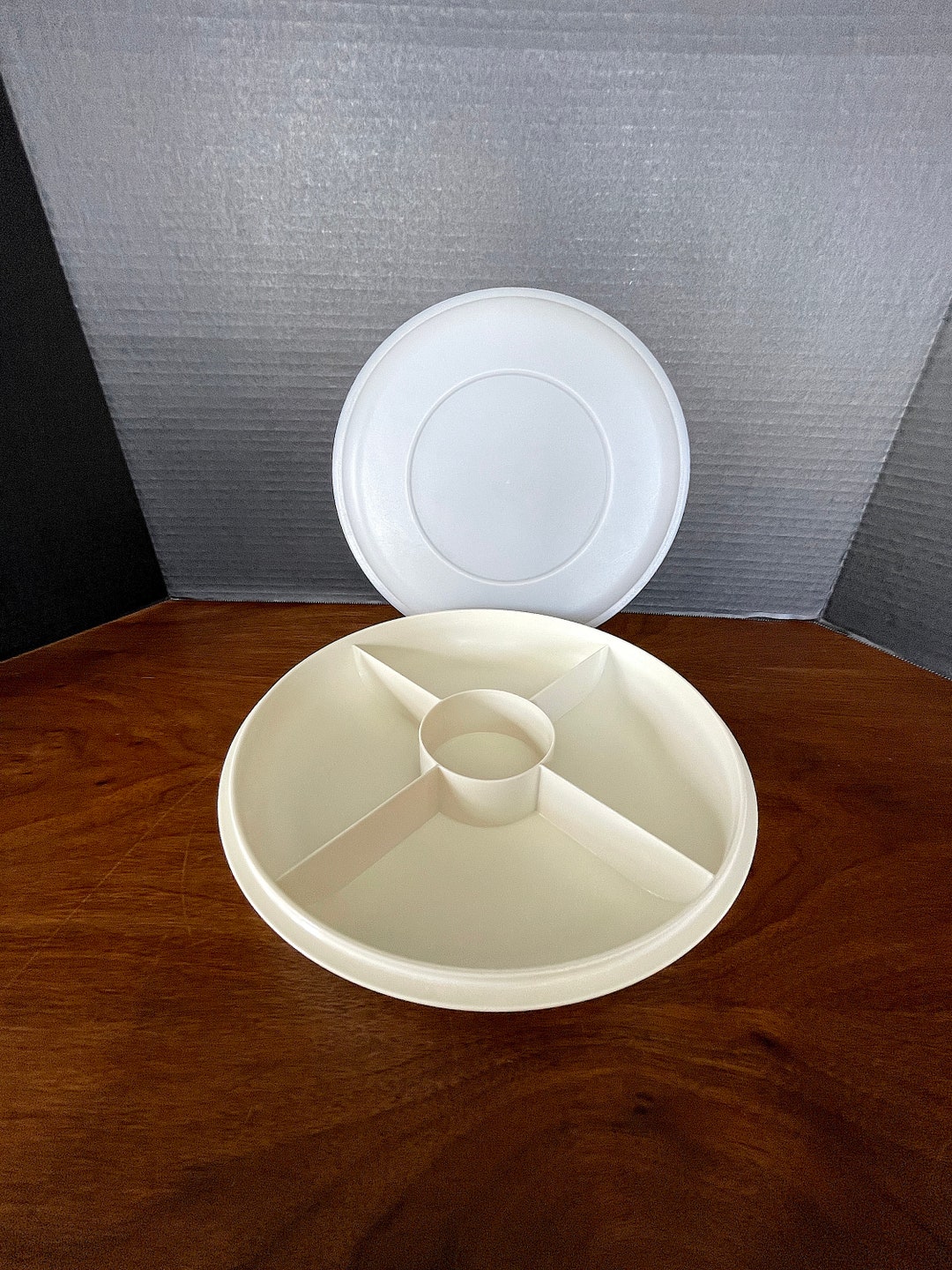 1970's-80's Tupperware Sealed Portable Vegetable Tray # 1708 Almond ...