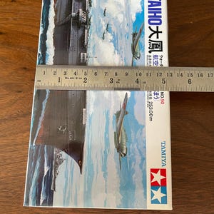 1980's-90's TAMIYA Ship Model "taiho" Aircraft Carrier Water Line ...