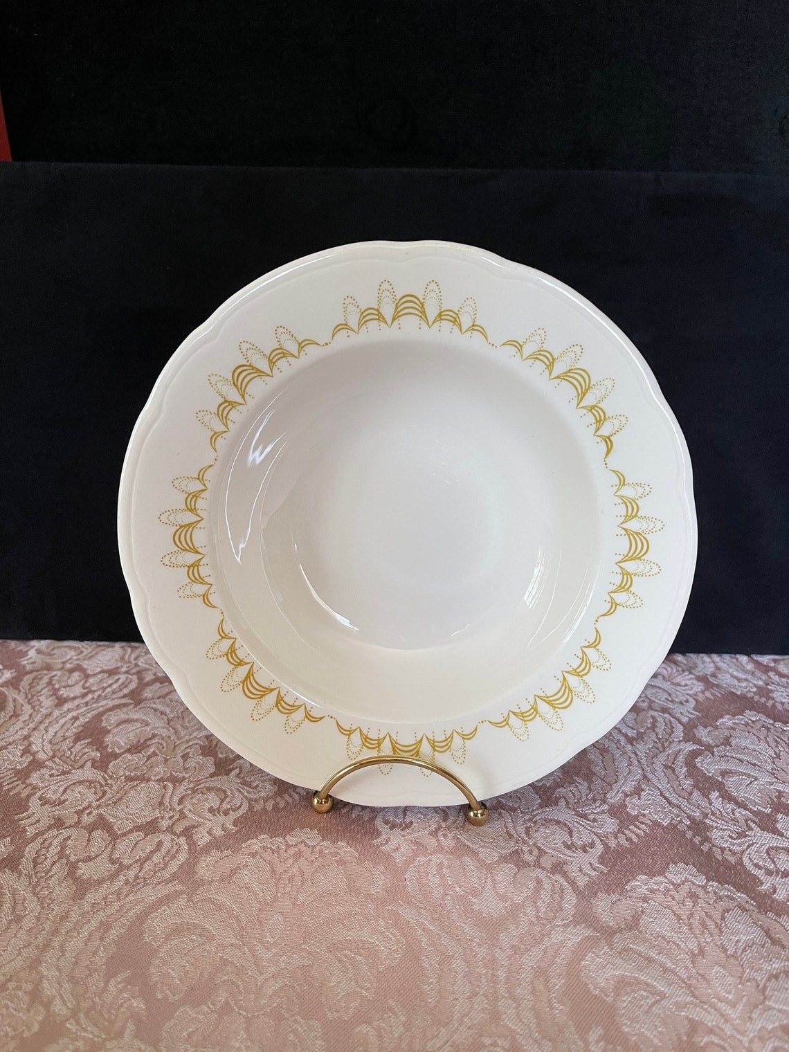 1956 - 1970's BUFFALO China, Mustard Loops Soup Coupe, Restaurant-ware ...