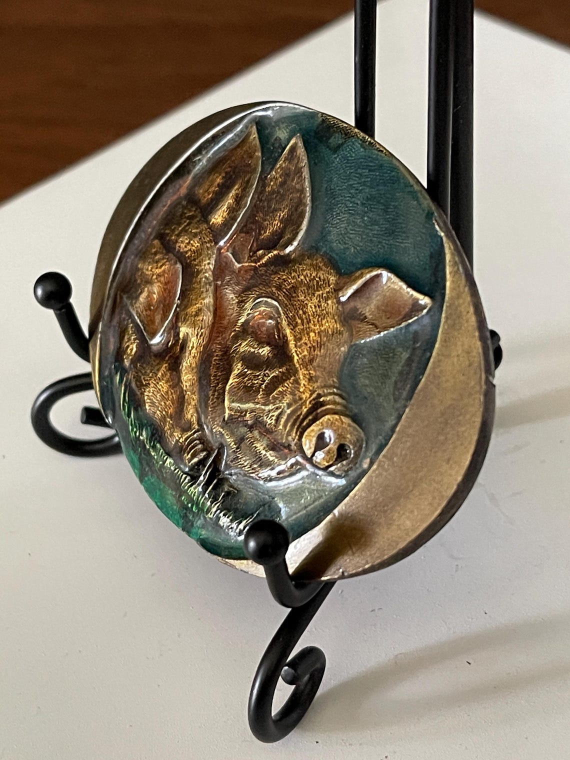 Indiana Metal Craft, Solid Brass & Enamel Oval Hog Belt Buckle, Two ...