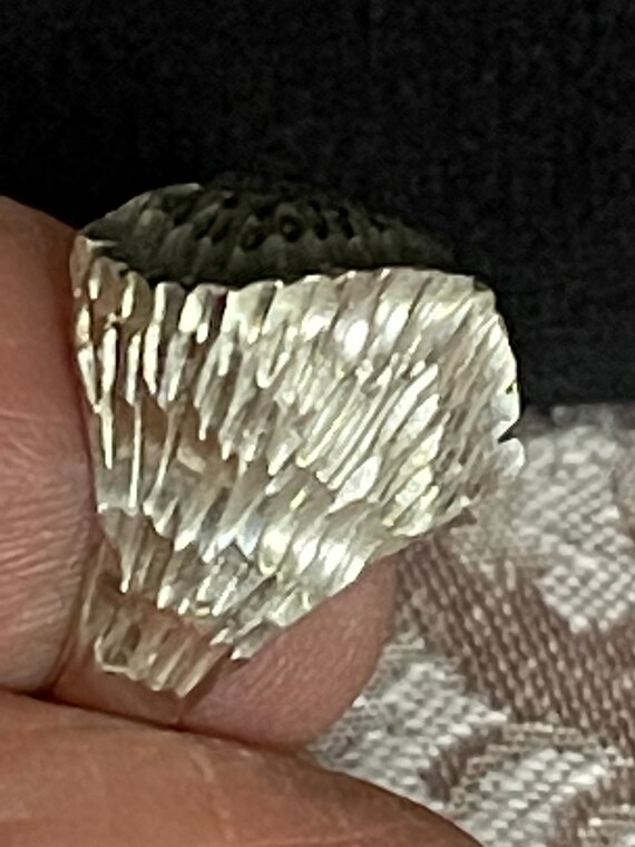 1980's MOD Tooled Sterling Abstract Ring, Artsy Curve… - Gem
