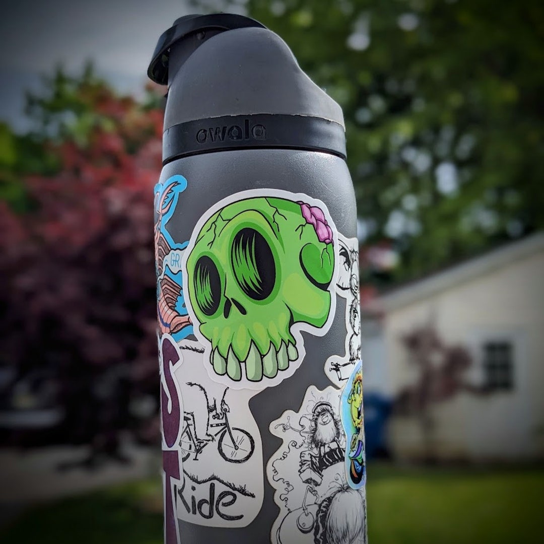 Busted Skull Weatherproof Cartoon Vinyl Sticker | Waterbottles ...