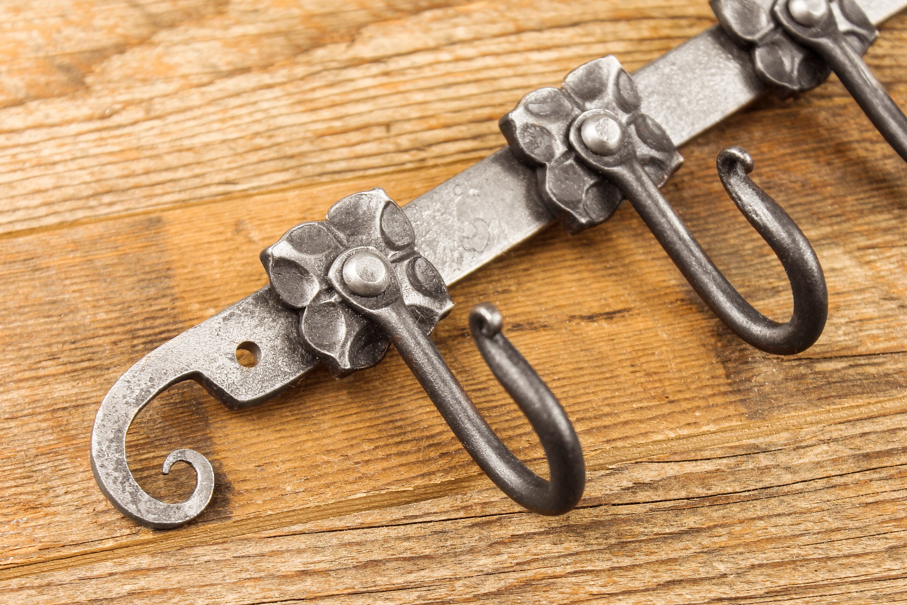 Rustic Flower Hanger Key Rack Jewelry Organizer Hammered | Etsy