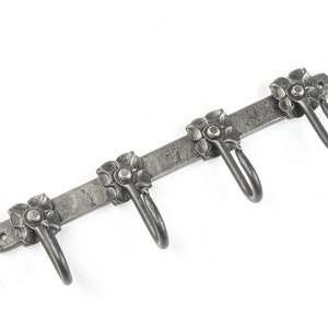 Rustic Flower Hanger | Key Rack, Jewelry Organizer | Hammered Metal ...