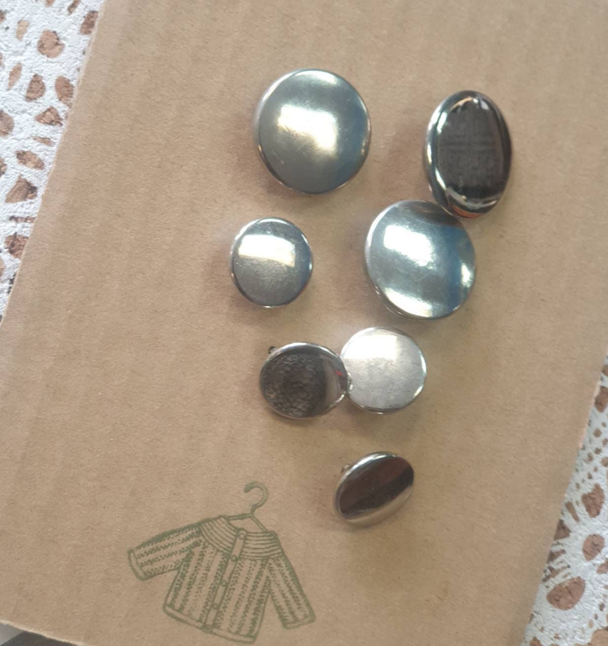 Set of Four Unique Interlocking Circles Metal Shank Buttons Vintage ...