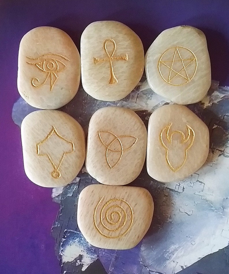 MOONSTONE WICCAN RUNE Set Extra Large 7 Stone Witches Rune - Etsy