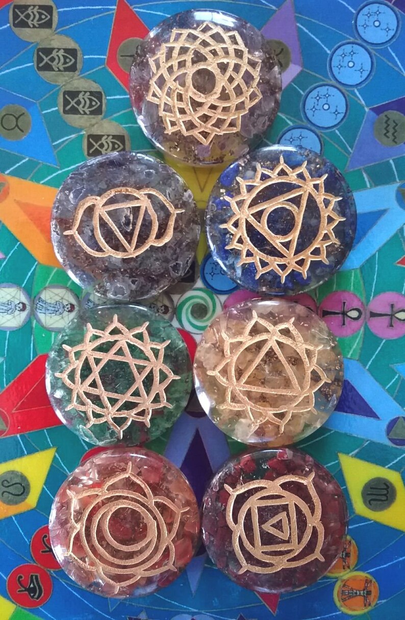 ORGONE Chakra Crystal DISC SET, 7 Piece Round Orgone Chakra Symbol Gold ...