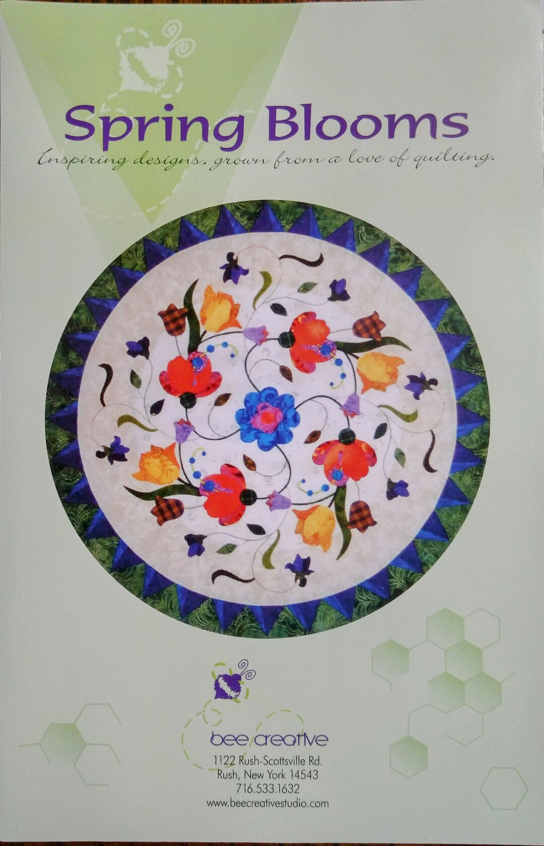 Spring Blooms Pattern for a Round Table Top Quilt Designed by Nancy Davis-murty for Bee Creative ...