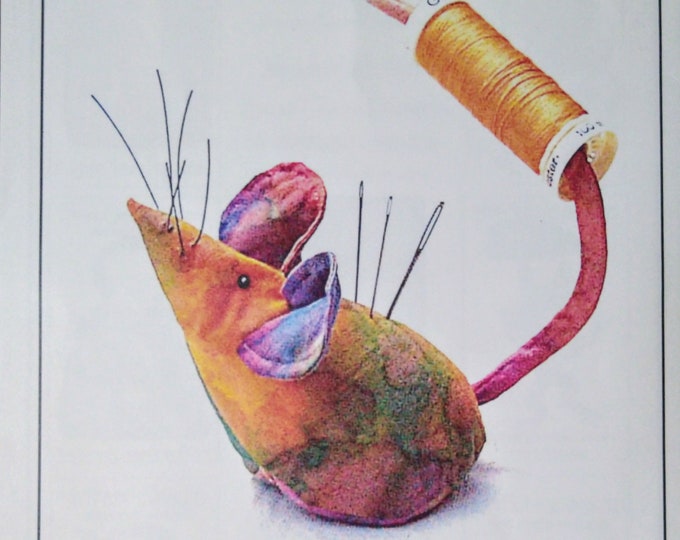 Little Mouse Needle & Thread Keeper Pattern Plus Necessities Designed ...