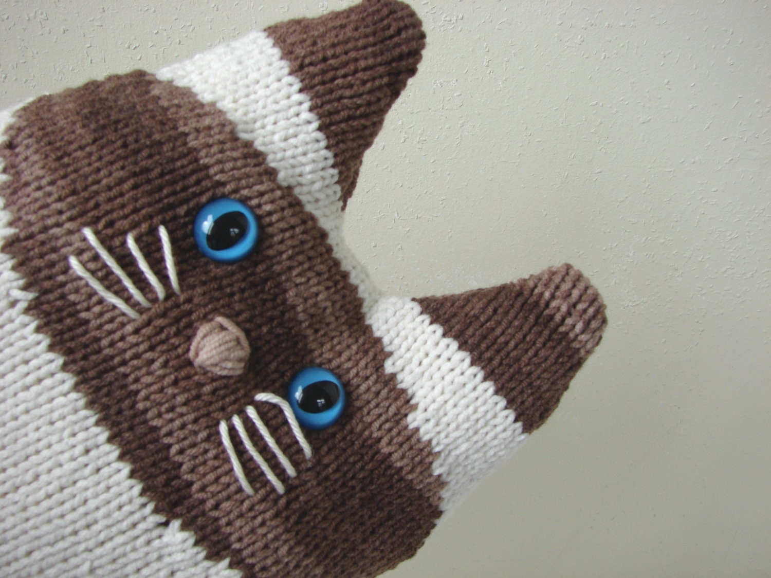 Knitting pattern cat pillow kitty cushion black cat tutorial | Etsy