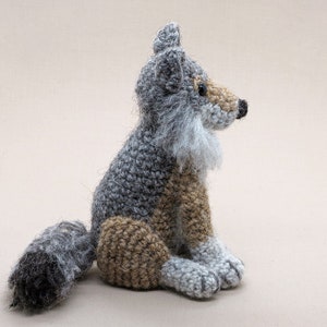 Crochet Pattern for Winter Woolfie, Realistic Eurasian Wolf Amigurumi - Instant Download PDF ...