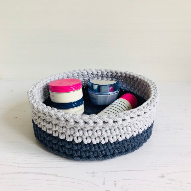 Round crochet basket pattern instant download pdf tutorial | Etsy
