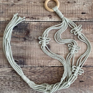 DIY Macrame Bee Plant Hanger Kit, Craft Kit for Beginners, Hanging ...